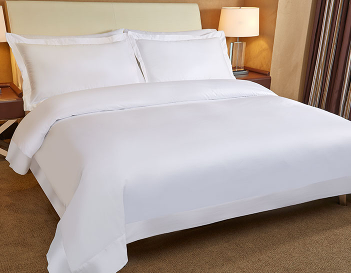 Signature Bed And Bedding Set Shop The Exclusive Luxury Collection